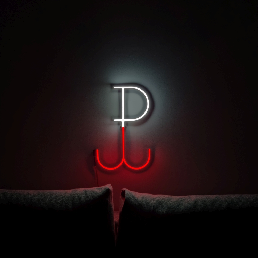 Neon Polska Walcząca - neonifikacja